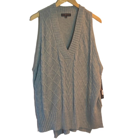 Almost Famous | Sweaters | Nwt Almost Famous Vneck Cable Knit Sweater ...